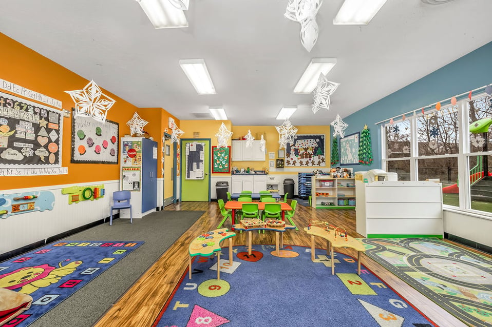 Daycare & Child Care in Forest Park, OH | Kid Works